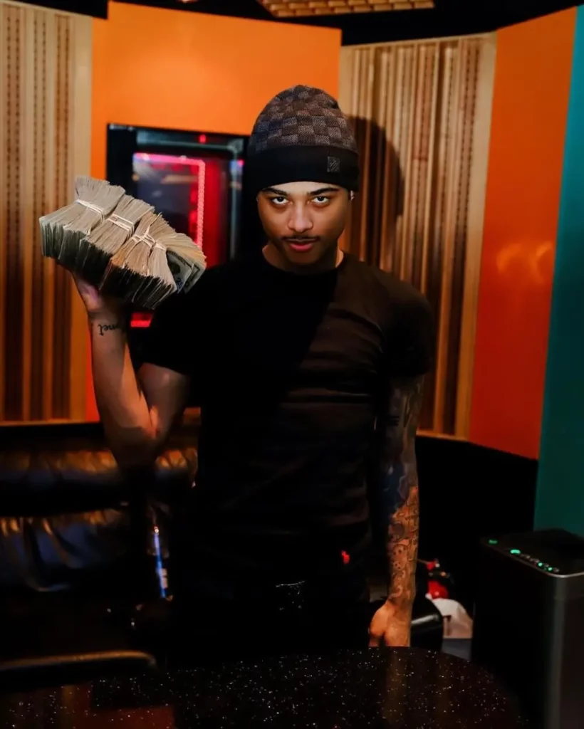 Luh Kel Net Worth 2024 - Salary and Wealth Sources